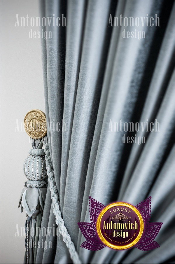 Stylish Curtain Design