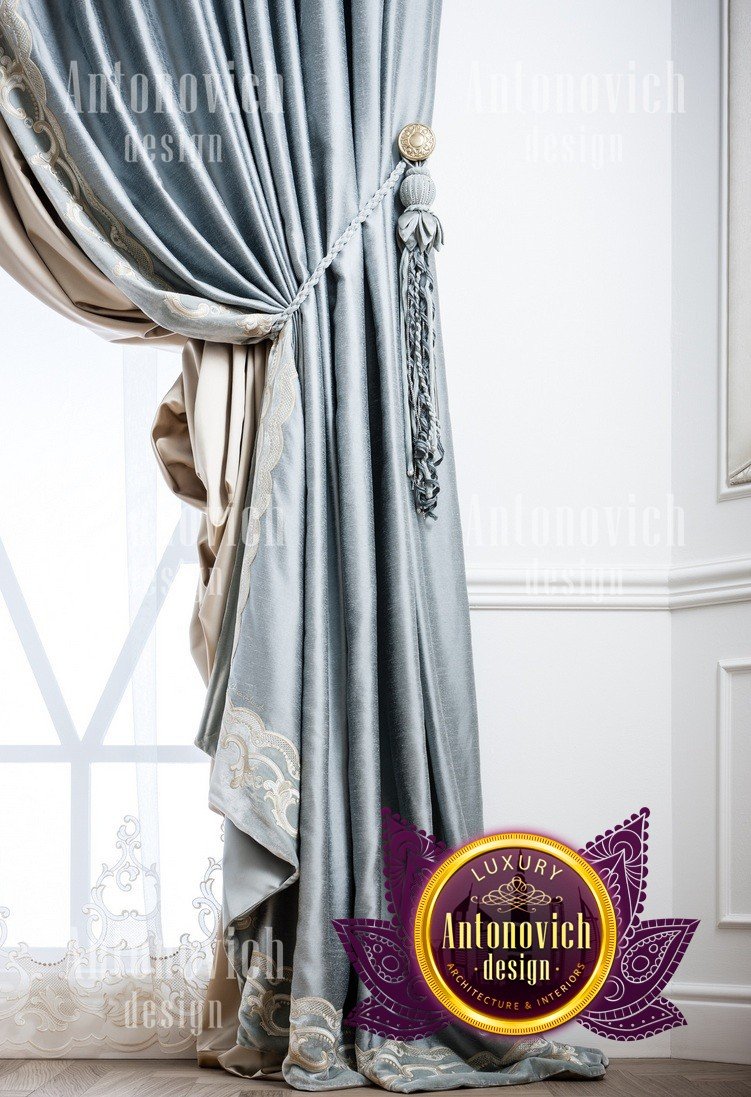 Stylish Curtain Design