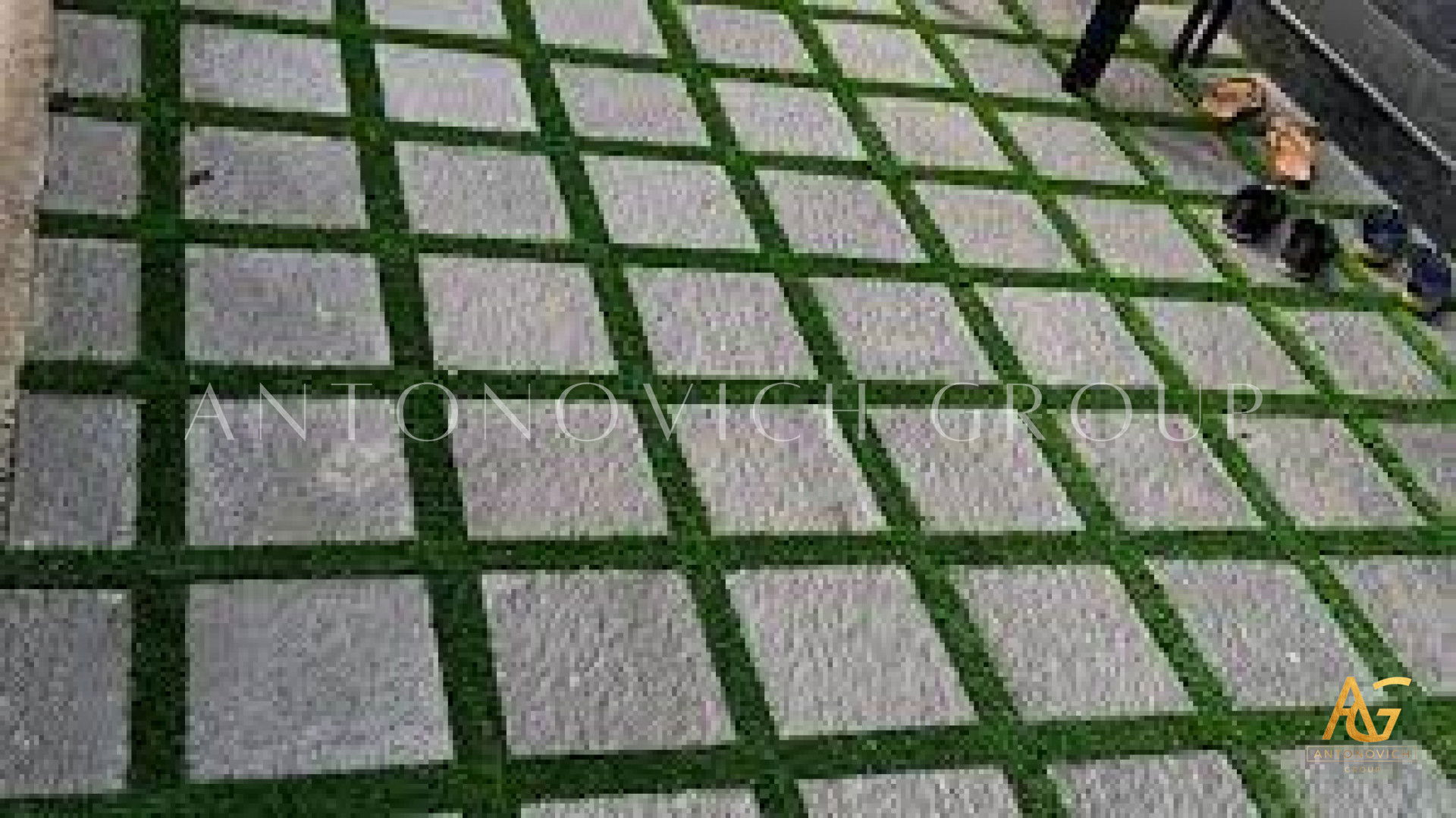 Interlock & Paver Tiles